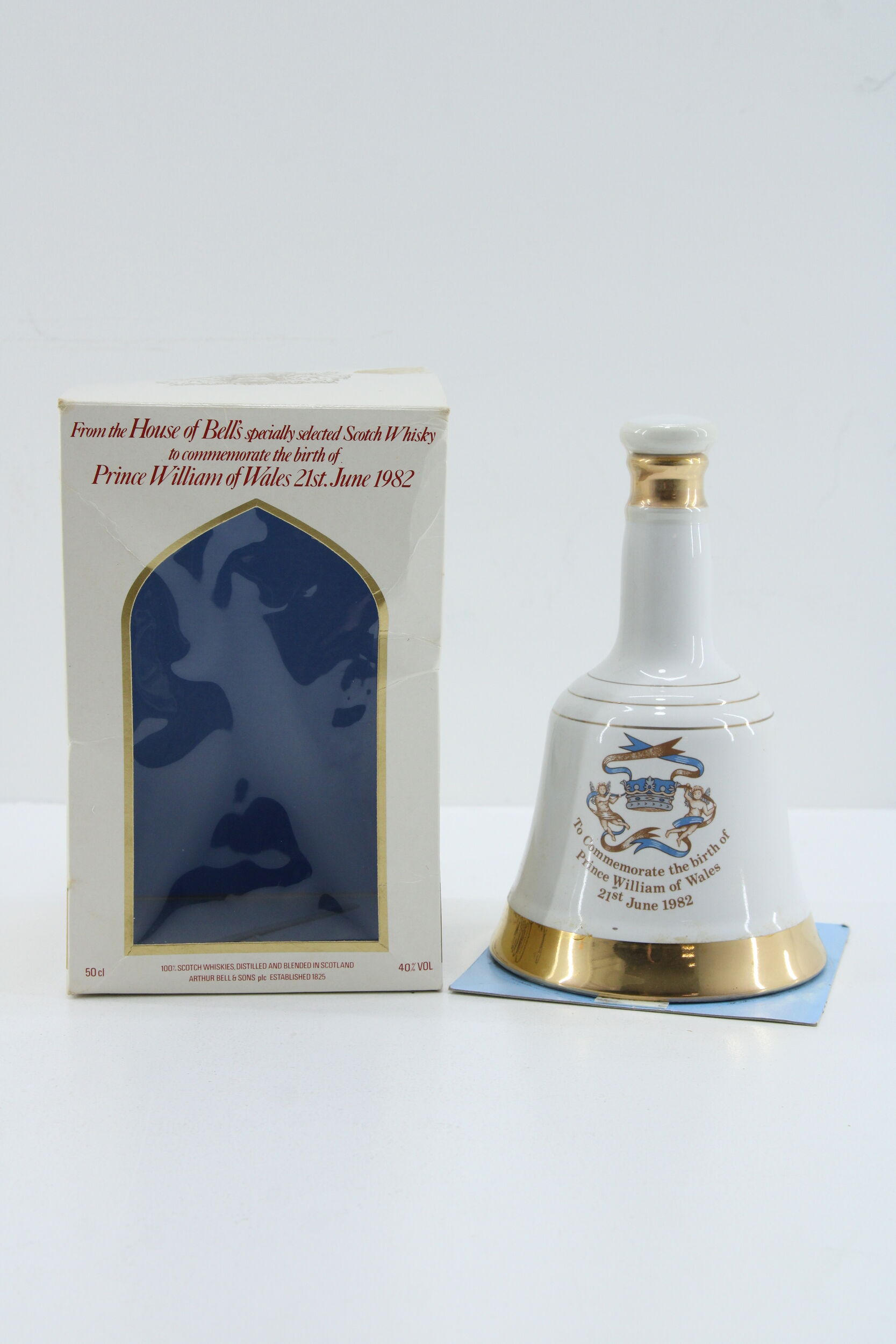 Bell's - Birth of Prince William - Decanter Auction | Highland Whisky ...
